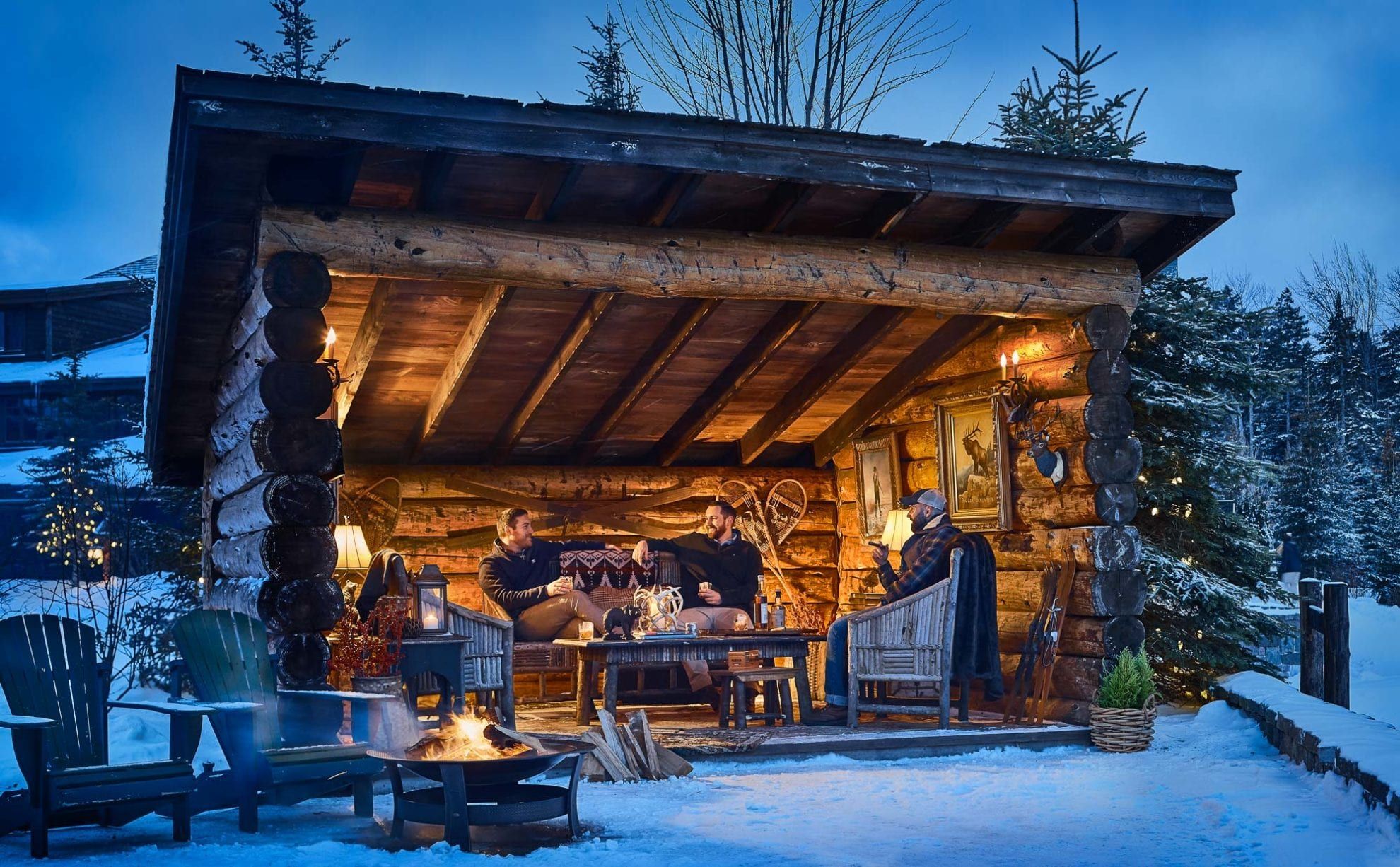 Savor the Season: How to Smoke in the Winter – Cigar Smoke Shop